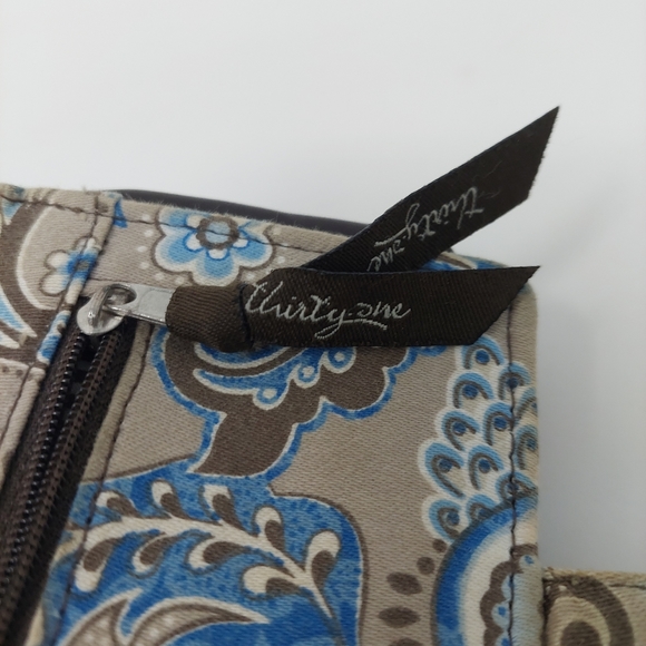 thirty-one | Bags | Thirty One Peacock Paisley Print Bifold Mini Boho ...